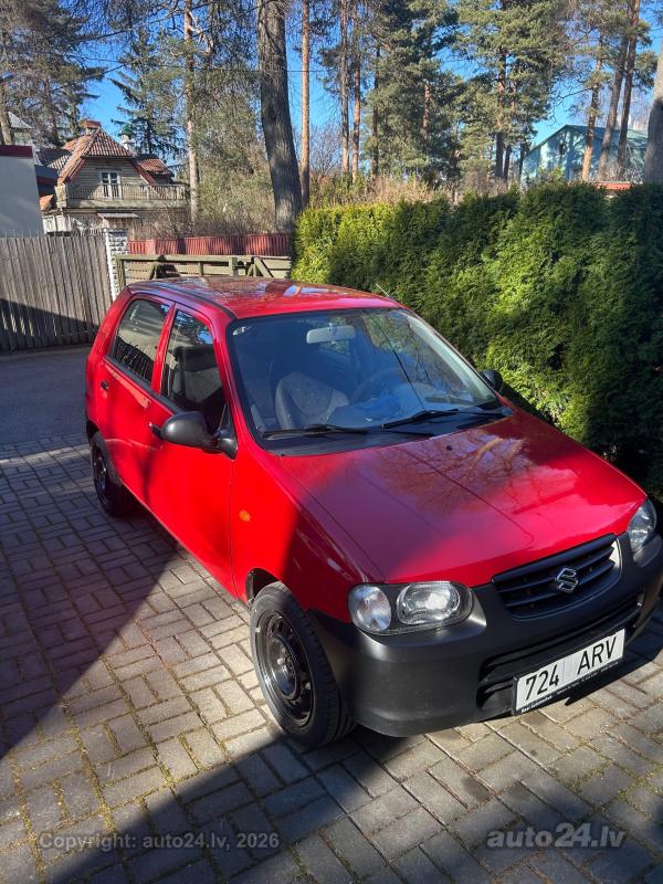 Sarkans Suzuki Alto 2003 Tallina, ar dzinēja tilpumu 1.10 L un nobraukumu 37 tūkst. km par 1500 €, foto 1 vietnē AUTOMOTO.COM.LV