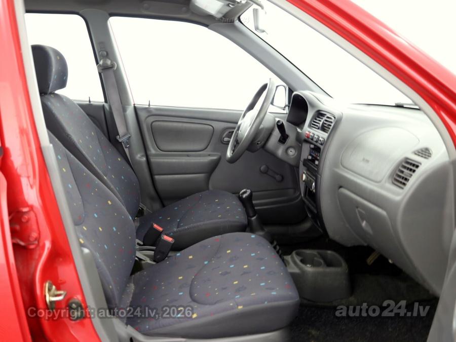Красный Сузуки Альто 2003 в Таллин, объемом двигателя 1.10 л и пробегом 36 тыс. км за 1199 €, фото 7 на AUTOMOTO.COM.LV