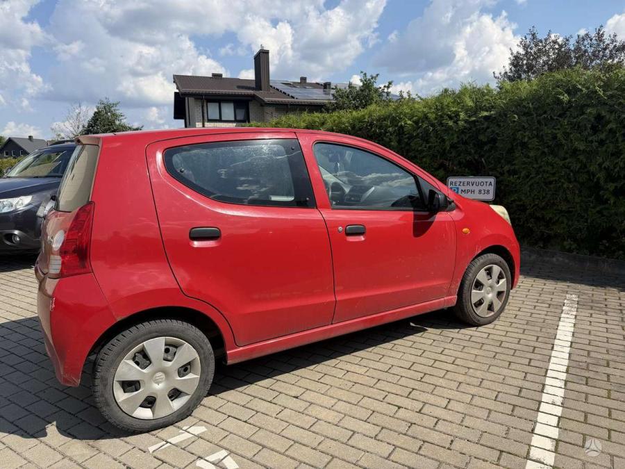 Sarkans Suzuki Alto 2009 Kauņa, ar dzinēja tilpumu 1.00 L un nobraukumu 180 tūkst. km par 450 €, foto 6 vietnē AUTOMOTO.COM.LV