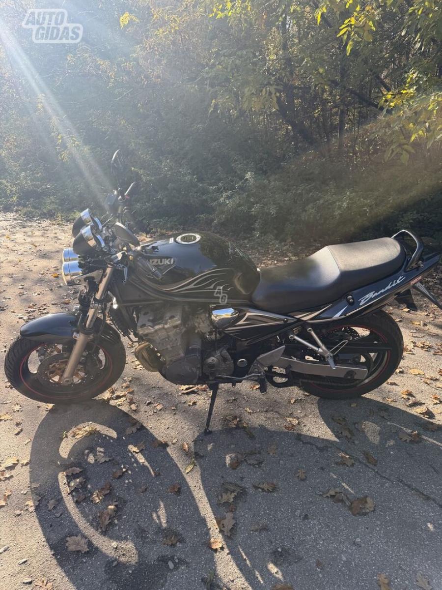 Black Suzuki Bandit 2000 in Kaunas, with an engine capacity of 0.60 L and mileage of 48 thousand km for 2050 €, photo 5 on AUTOMOTO.COM.LV