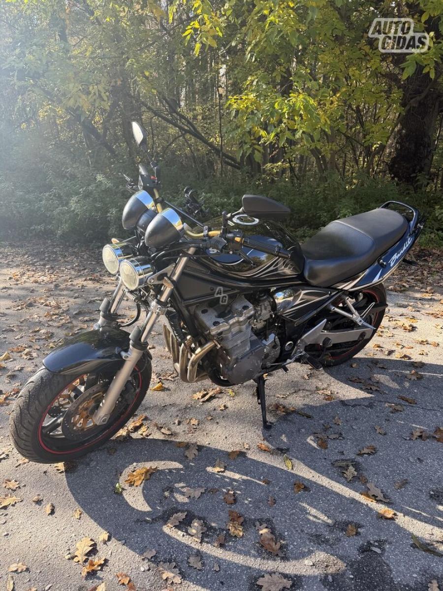 Black Suzuki Bandit 2000 in Kaunas, with an engine capacity of 0.60 L and mileage of 48 thousand km for 2050 €, photo 7 on AUTOMOTO.COM.LV