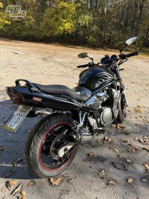 Black Suzuki Bandit 2000 in Kaunas, with an engine capacity of 0.60 L and mileage of 48 thousand km for 2050 €, photo 10 on AUTOMOTO.COM.LV