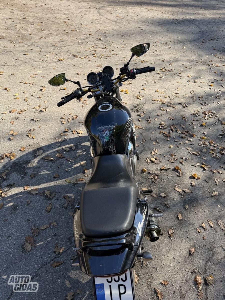 Black Suzuki Bandit 2000 in Kaunas, with an engine capacity of 0.60 L and mileage of 48 thousand km for 2050 €, photo 12 on AUTOMOTO.COM.LV