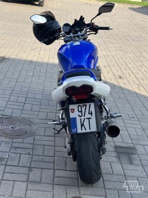 Zils Suzuki Bandit 2004 Tauragė, ar dzinēja tilpumu 0.60 L un nobraukumu 20 tūkst. km par 1900 €, foto 4 vietnē AUTOMOTO.COM.LV