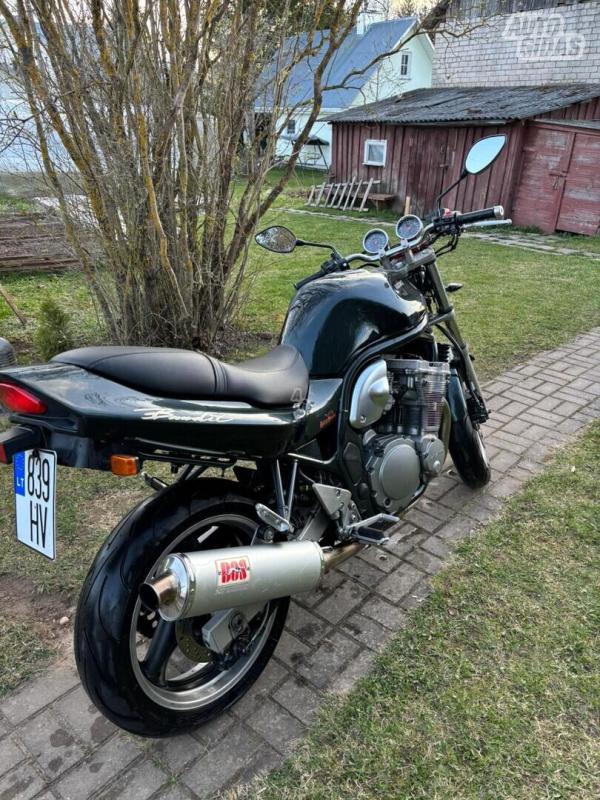Zaļš Suzuki Bandit 1995 Molėtai, ar dzinēja tilpumu 0.60 L un nobraukumu 41 tūkst. km par 1100 €, foto 1 vietnē AUTOMOTO.COM.LV
