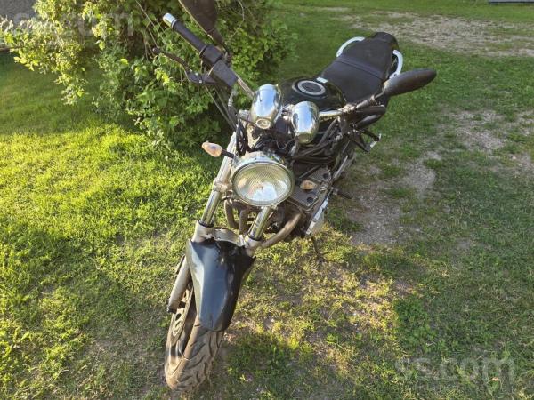 Сузуки Bandit 1995 в Лимбажи, объемом двигателя 0.60 л и пробегом 0 тыс. км за 700 €, фото 3 на AUTOMOTO.COM.LV