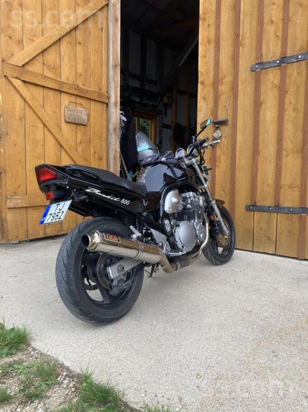 Suzuki Bandit 1998 in Kuldiga, with an engine capacity of 0.60 L and mileage of 0 thousand km for 1500 €, photo 3 on AUTOMOTO.COM.LV