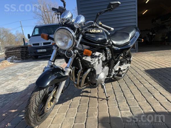Suzuki Bandit 1999 in Cesis, with an engine capacity of 0.60 L and mileage of 0 thousand km for 1990 €, photo 2 on AUTOMOTO.COM.LV