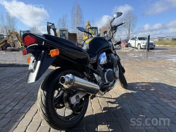 Suzuki Bandit 1999 in Cesis, with an engine capacity of 0.60 L and mileage of 0 thousand km for 1990 €, photo 4 on AUTOMOTO.COM.LV