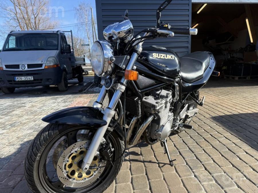 Suzuki Bandit 1999 in Cesis, with an engine capacity of 0.60 L and mileage of 0 thousand km for 1990 €, photo 8 on AUTOMOTO.COM.LV