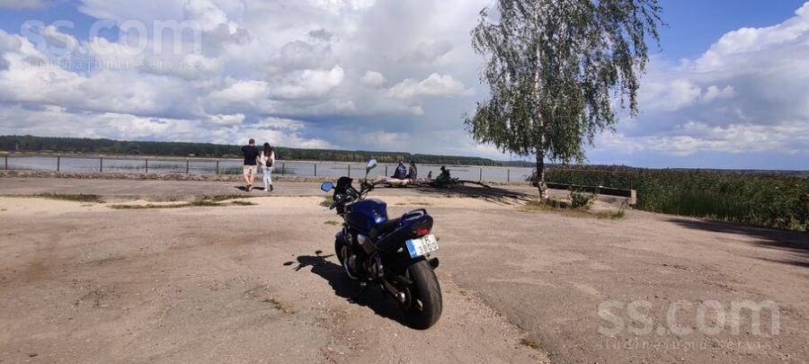 Suzuki Bandit 2000 Jelgava, ar dzinēja tilpumu 0.60 L un nobraukumu 0 tūkst. km par 2000 €, foto 2 vietnē AUTOMOTO.COM.LV