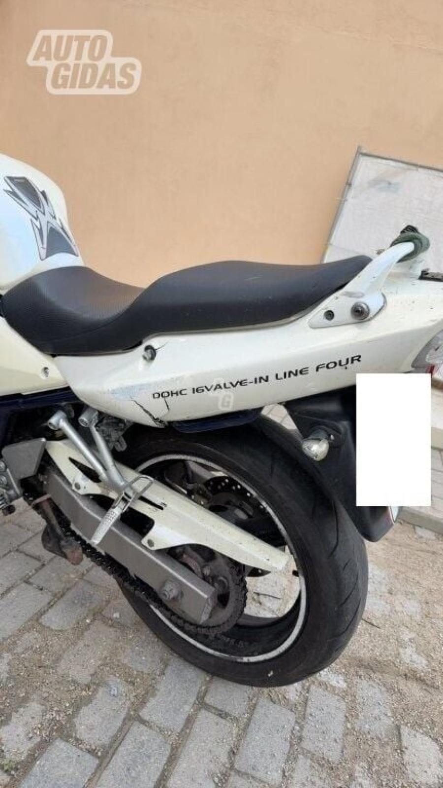 Suzuki Bandit 2003 Utena, ar dzinēja tilpumu 0.60 L un nobraukumu 0 tūkst. km par 750 €, foto 1 vietnē AUTOMOTO.COM.LV