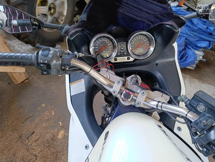 Suzuki Bandit 2003 Utena, ar dzinēja tilpumu 0.60 L un nobraukumu 0 tūkst. km par 750 €, foto 9 vietnē AUTOMOTO.COM.LV