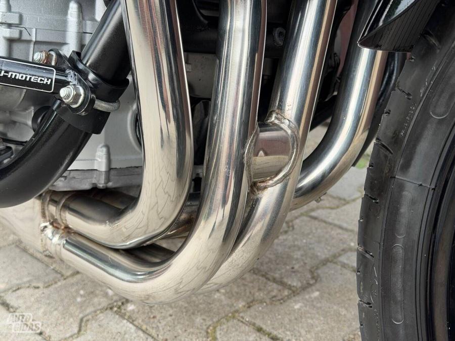 Suzuki Bandit 2007 Viļņa, ar dzinēja tilpumu 0.65 L un nobraukumu 33 tūkst. km par 3650 €, foto 11 vietnē AUTOMOTO.COM.LV