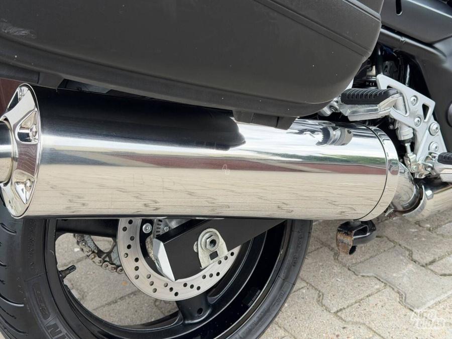 Suzuki Bandit 2007 Viļņa, ar dzinēja tilpumu 0.65 L un nobraukumu 33 tūkst. km par 3650 €, foto 13 vietnē AUTOMOTO.COM.LV
