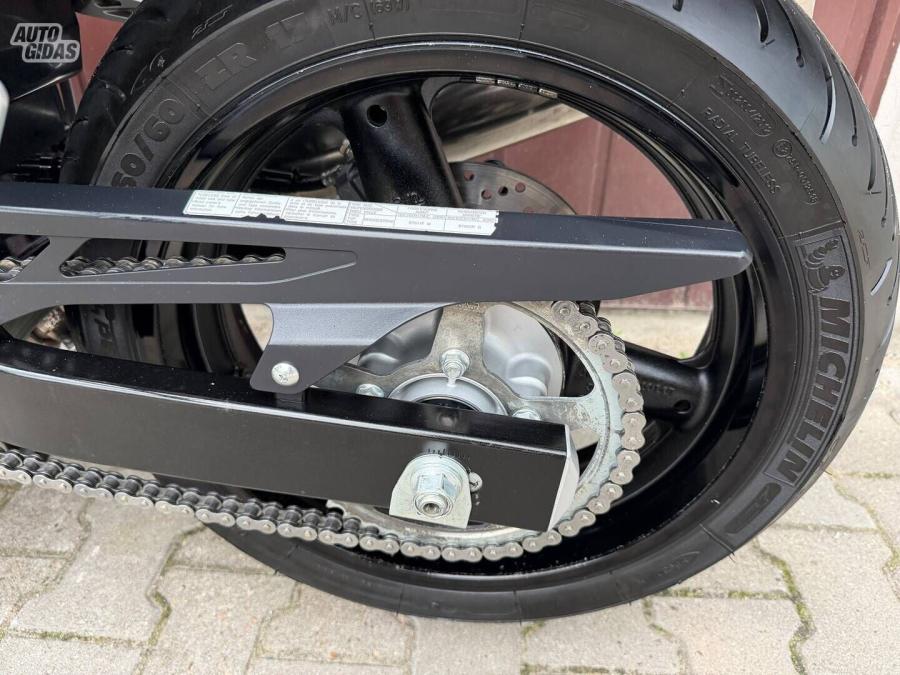 Suzuki Bandit 2007 Viļņa, ar dzinēja tilpumu 0.65 L un nobraukumu 33 tūkst. km par 3650 €, foto 18 vietnē AUTOMOTO.COM.LV