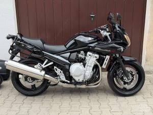 Suzuki Bandit 2007 Viļņa, ar dzinēja tilpumu 0.65 L un nobraukumu 33 tūkst. km par 3650 €, foto 20 vietnē AUTOMOTO.COM.LV