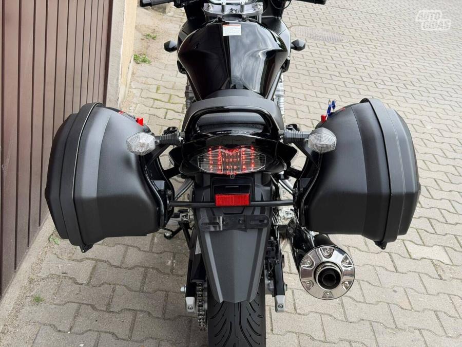 Suzuki Bandit 2007 Viļņa, ar dzinēja tilpumu 0.65 L un nobraukumu 33 tūkst. km par 3650 €, foto 22 vietnē AUTOMOTO.COM.LV
