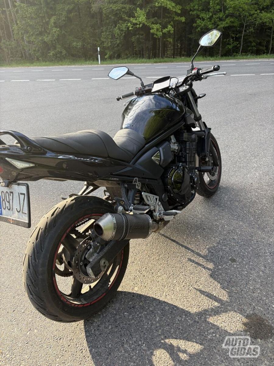Suzuki Bandit 2009 in Kaunas, with an engine capacity of 0.00 L and mileage of 0 thousand km for 3500 €, photo 1 on AUTOMOTO.COM.LV