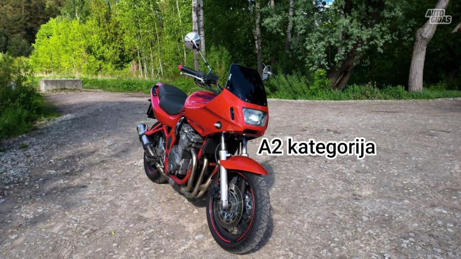 Красный Сузуки Bandit 1998 в Каунас, объемом двигателя 0.60 л и пробегом 59 тыс. км за 1500 €, фото 1 на AUTOMOTO.COM.LV