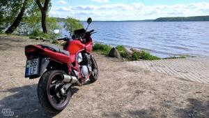 Red Suzuki Bandit 1998 in Kaunas, with an engine capacity of 0.60 L and mileage of 59 thousand km for 1500 €, photo 3 on AUTOMOTO.COM.LV