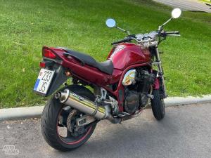 Sarkans Suzuki Bandit 1999 Kauņa, ar dzinēja tilpumu 1.20 L un nobraukumu 38 tūkst. km par 1550 €, foto 4 vietnē AUTOMOTO.COM.LV