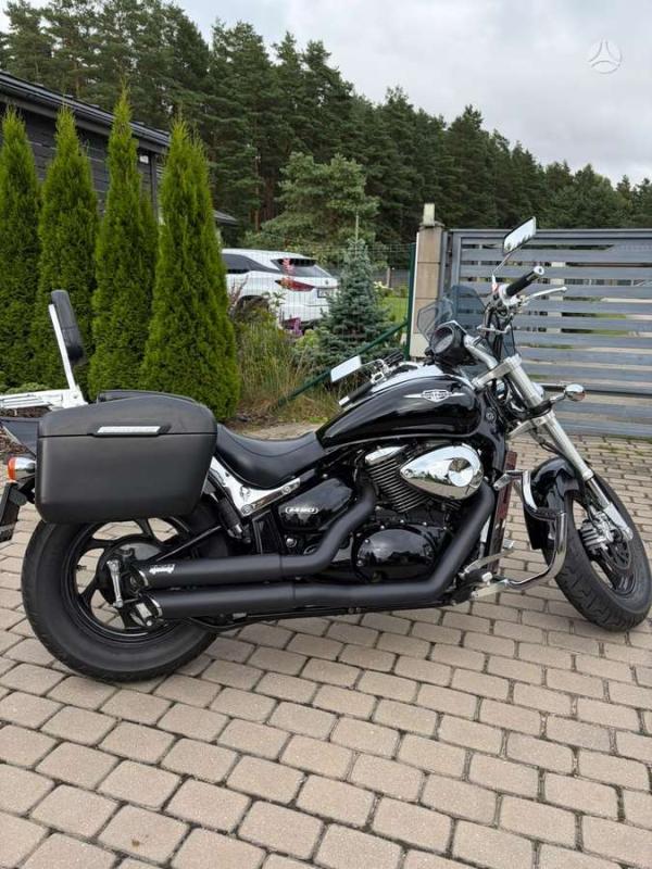 Melns Suzuki Boulevard 2005 Rīga, ar dzinēja tilpumu 0.81 L un nobraukumu 36 tūkst. km par 4000 €, foto 2 vietnē AUTOMOTO.COM.LV