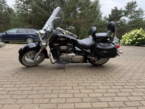 Black Suzuki Boulevard 2008 in Moletai, with an engine capacity of 0.80 L and mileage of 11 thousand km for 4750 €, photo 1 on AUTOMOTO.COM.LV