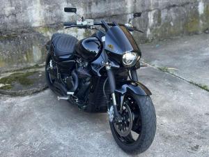 Black Suzuki Boulevard 2013 in Kaunas, with an engine capacity of 1.80 L and mileage of 10 thousand km for 11500 €, photo 5 on AUTOMOTO.COM.LV