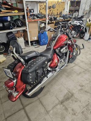 Suzuki Boulevard 2007 Kauņa, ar dzinēja tilpumu 1.50 L un nobraukumu 23 tūkst. km par 4600 €, foto  vietnē AUTOMOTO.COM.LV
