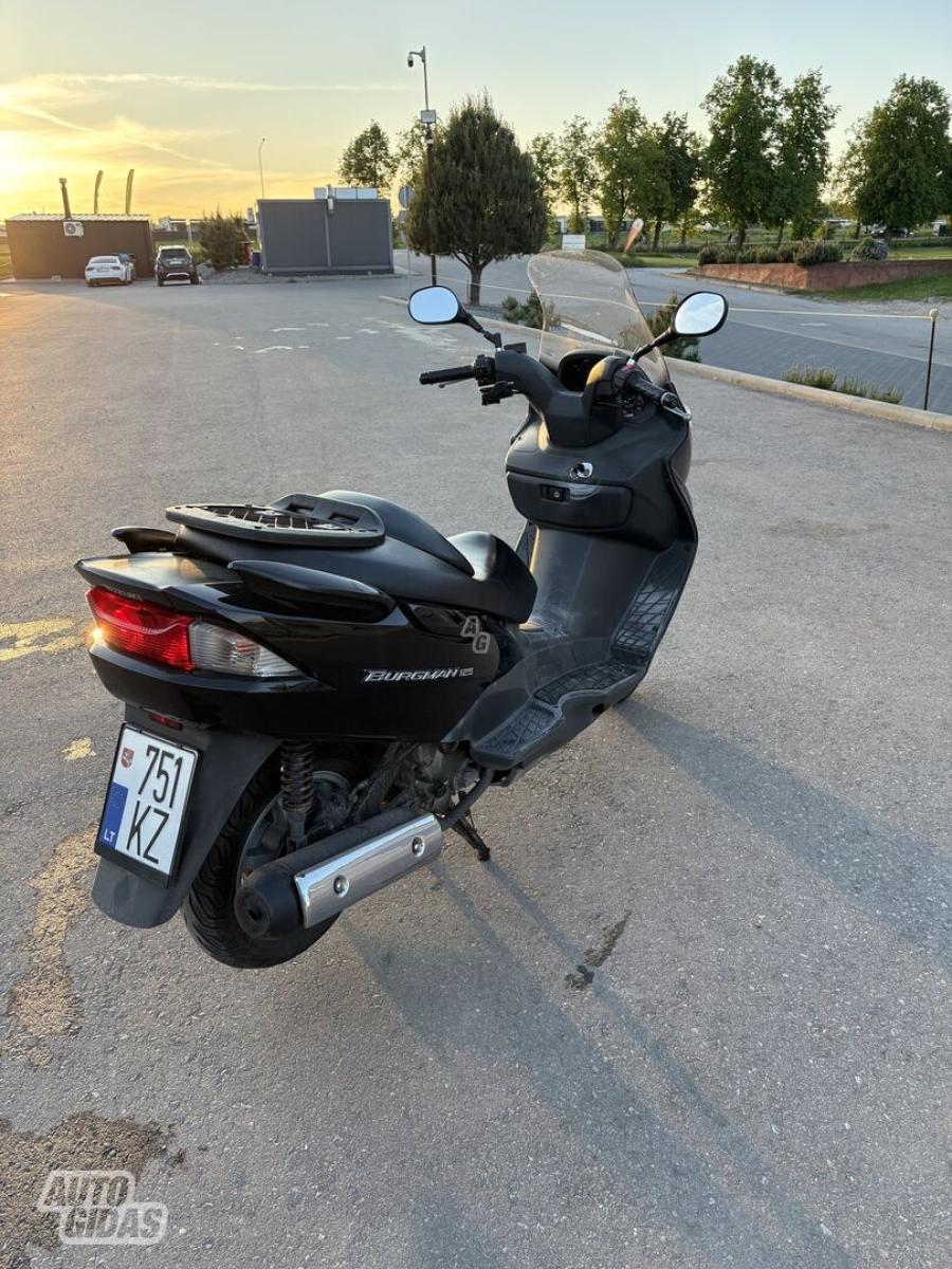 Melns Suzuki Burgman 2006 Kauņa, ar dzinēja tilpumu 0.13 L un nobraukumu 34 tūkst. km par 950 €, foto 7 vietnē AUTOMOTO.COM.LV