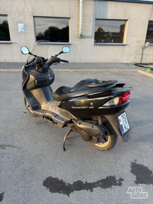 Melns Suzuki Burgman 2006 Kauņa, ar dzinēja tilpumu 0.13 L un nobraukumu 34 tūkst. km par 950 €, foto 8 vietnē AUTOMOTO.COM.LV