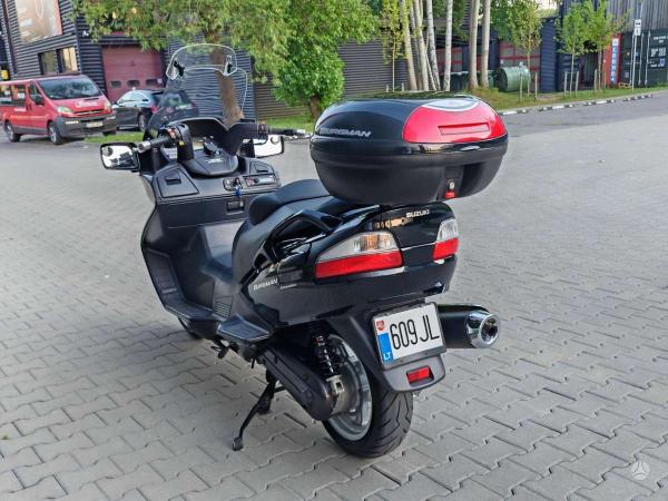 Черный Сузуки Burgman 2008 в Клайпеда, объемом двигателя 0.65 л и пробегом 33 тыс. км за 3000 €, фото 8 на AUTOMOTO.COM.LV