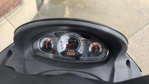 Melns Suzuki Burgman 2008 Panevēža, ar dzinēja tilpumu 0.20 L un nobraukumu 14 tūkst. km par 1450 €, foto 7 vietnē AUTOMOTO.COM.LV