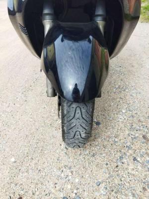 Melns Suzuki Burgman 2011 Utena, ar dzinēja tilpumu 0.65 L un nobraukumu 44 tūkst. km par 2100 €, foto 6 vietnē AUTOMOTO.COM.LV