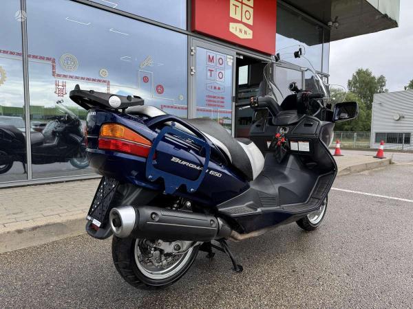 Blue Suzuki Burgman 2005 in Vilnius, with an engine capacity of 0.65 L and mileage of 46 thousand km for 2299 €, photo 7 on AUTOMOTO.COM.LV