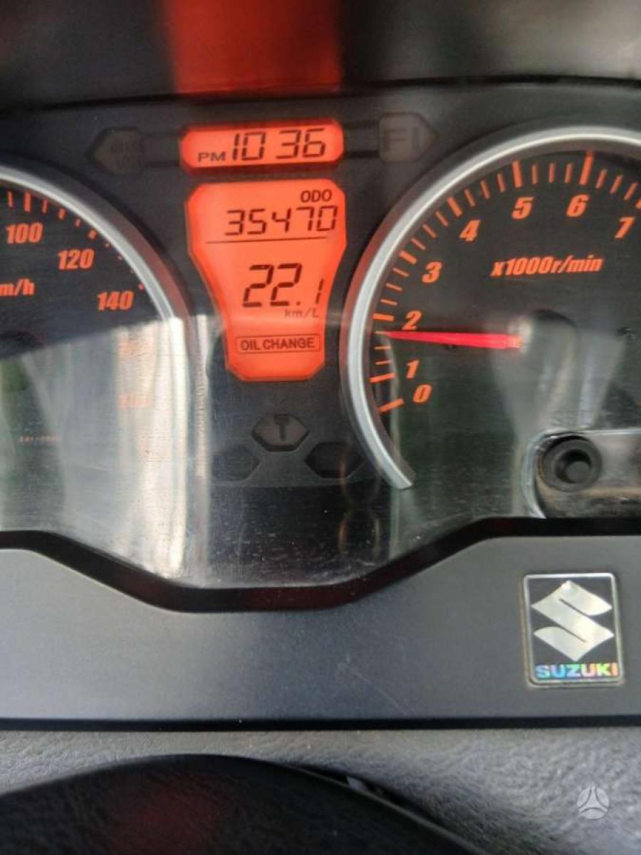 Blue Suzuki Burgman 2007 in Vilnius, with an engine capacity of 0.40 L and mileage of 35 thousand km for 1700 €, photo 18 on AUTOMOTO.COM.LV