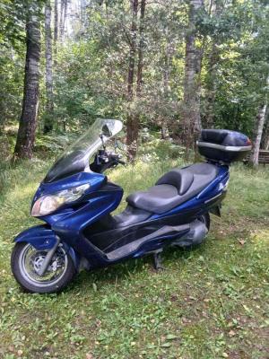 Blue Suzuki Burgman 2007 in Vilnius, with an engine capacity of 0.40 L and mileage of 35 thousand km for 1700 €, photo 19 on AUTOMOTO.COM.LV