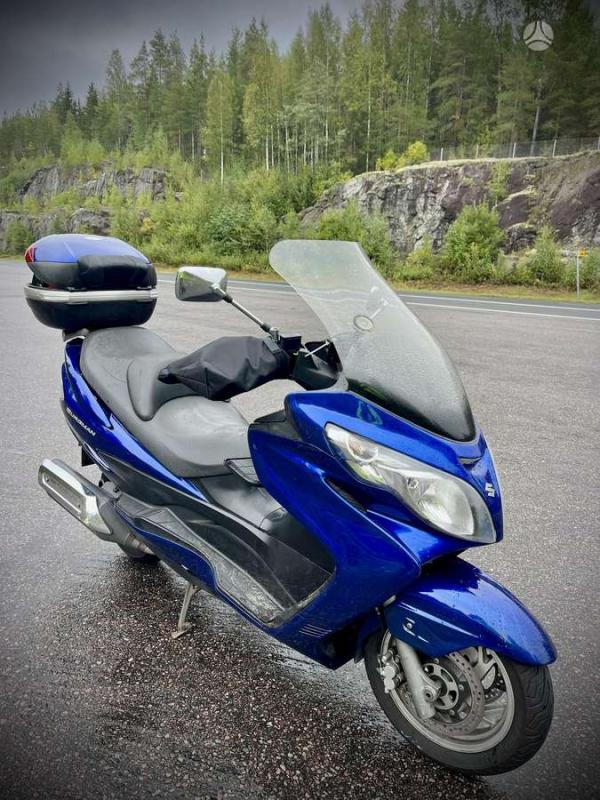Blue Suzuki Burgman 2007 in Kaunas, with an engine capacity of 0.40 L and mileage of 35 thousand km for 900 €, photo 1 on AUTOMOTO.COM.LV