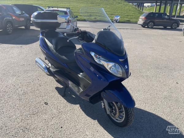 Zils Suzuki Burgman 2007 Raseiniai, ar dzinēja tilpumu 0.40 L un nobraukumu 39 tūkst. km par 1550 €, foto 1 vietnē AUTOMOTO.COM.LV