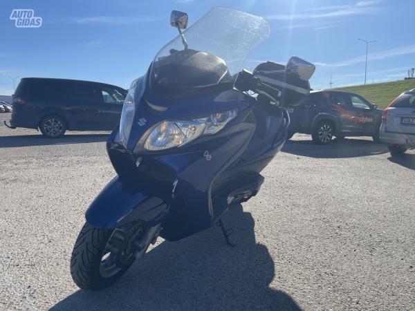 Zils Suzuki Burgman 2007 Raseiniai, ar dzinēja tilpumu 0.40 L un nobraukumu 39 tūkst. km par 1550 €, foto 4 vietnē AUTOMOTO.COM.LV