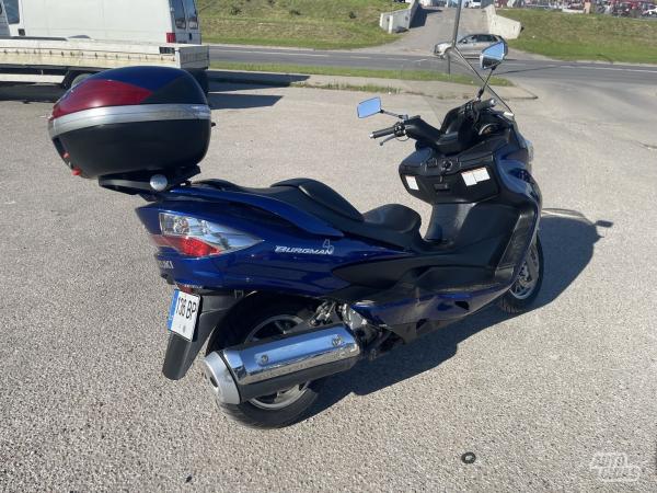 Zils Suzuki Burgman 2007 Raseiniai, ar dzinēja tilpumu 0.40 L un nobraukumu 39 tūkst. km par 1550 €, foto 8 vietnē AUTOMOTO.COM.LV