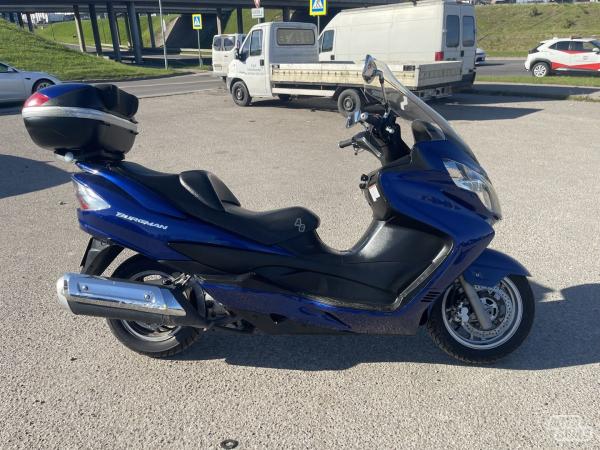 Zils Suzuki Burgman 2007 Raseiniai, ar dzinēja tilpumu 0.40 L un nobraukumu 39 tūkst. km par 1550 €, foto 9 vietnē AUTOMOTO.COM.LV