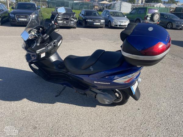 Zils Suzuki Burgman 2007 Raseiniai, ar dzinēja tilpumu 0.40 L un nobraukumu 39 tūkst. km par 1550 €, foto 11 vietnē AUTOMOTO.COM.LV