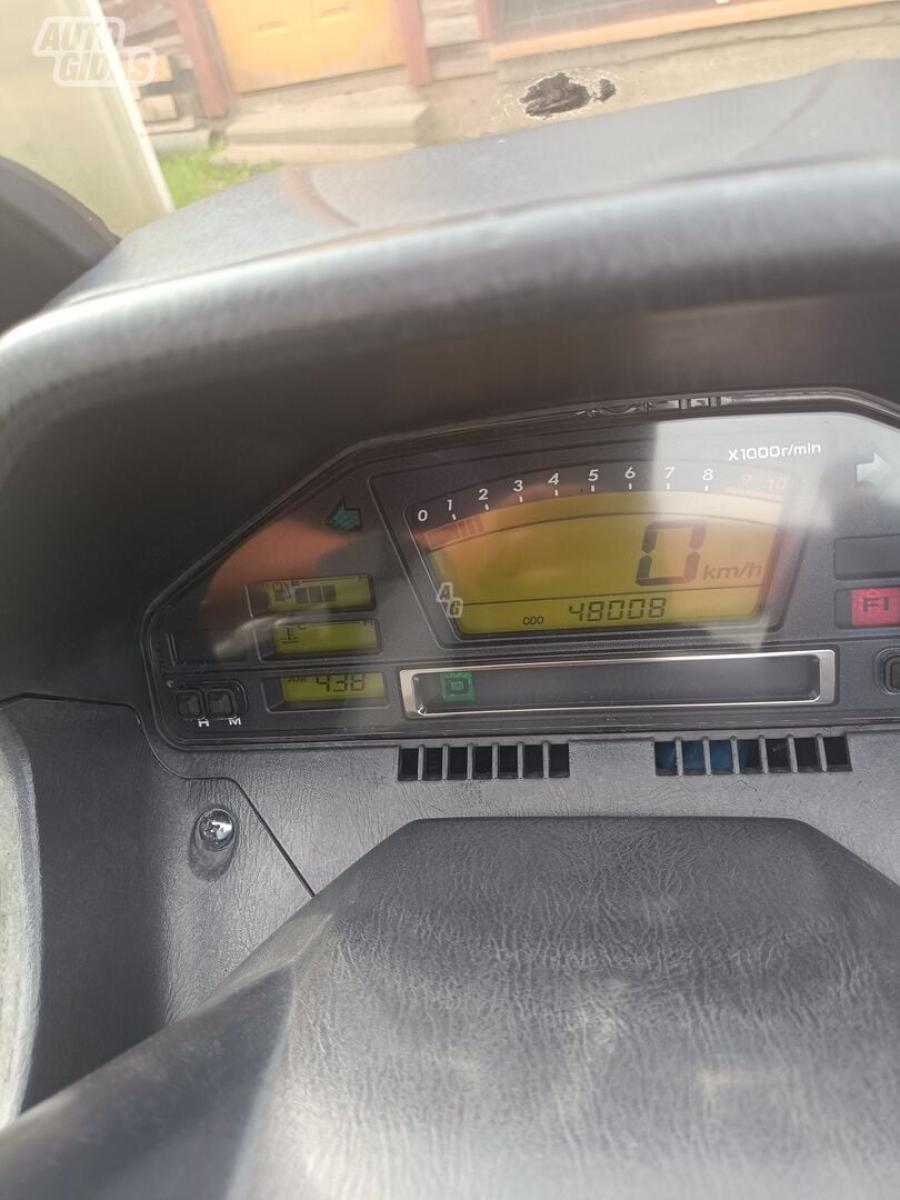 Grey Suzuki Burgman 2007 in Vilnius, with an engine capacity of 0.65 L and mileage of 48 thousand km for 1599 €, photo 7 on AUTOMOTO.COM.LV
