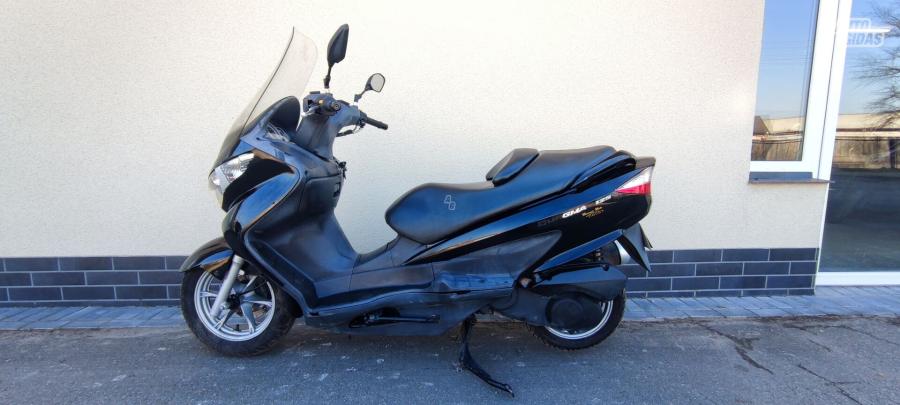 Grey Suzuki Burgman 2008 in Panevezys, with an engine capacity of 0.13 L and mileage of 0 thousand km for 950 €, photo 6 on AUTOMOTO.COM.LV