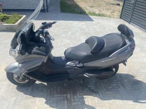 Grey Suzuki Burgman 2013 in Vilnius, with an engine capacity of 0.64 L and mileage of 25 thousand km for 3900 €, photo 4 on AUTOMOTO.COM.LV