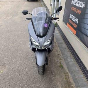 Grey Suzuki Burgman 2017 in Panevezys, with an engine capacity of 0.40 L and mileage of 0 thousand km for 2500 €, photo 6 on AUTOMOTO.COM.LV