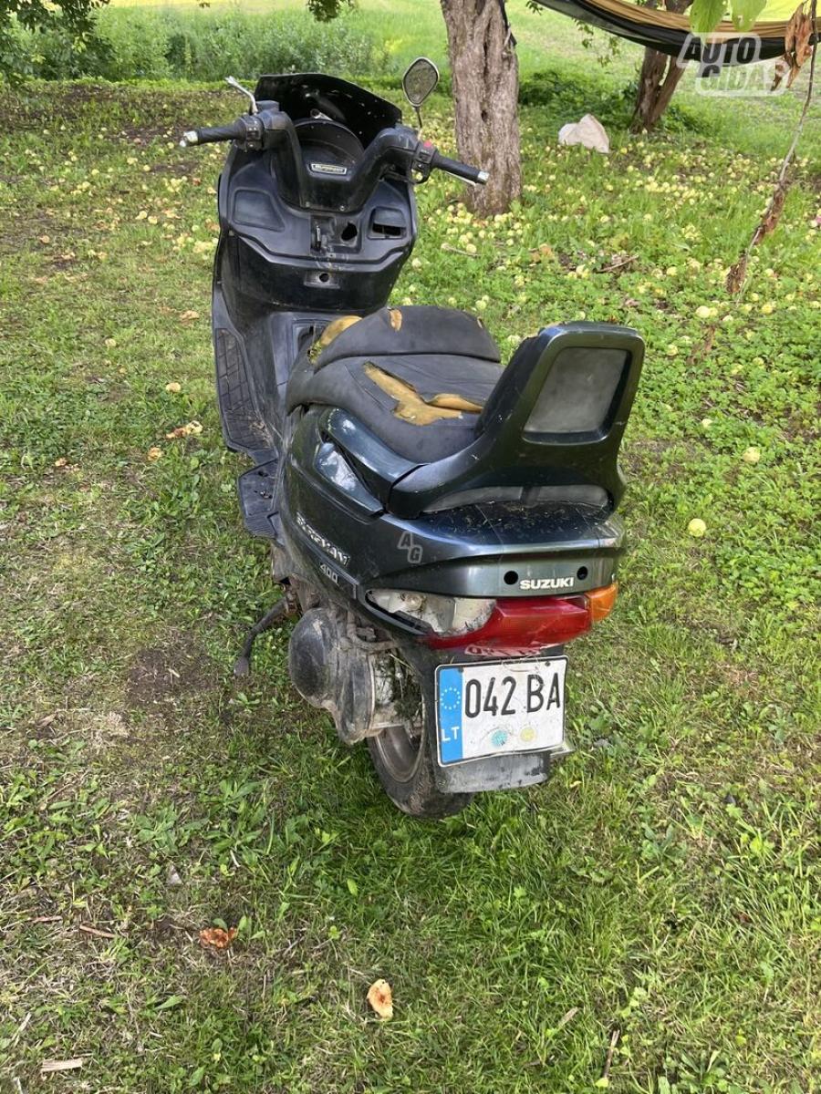 Suzuki Burgman 1998 in Varena, with an engine capacity of 0.00 L and mileage of 0 thousand km for 650 €, photo 3 on AUTOMOTO.COM.LV