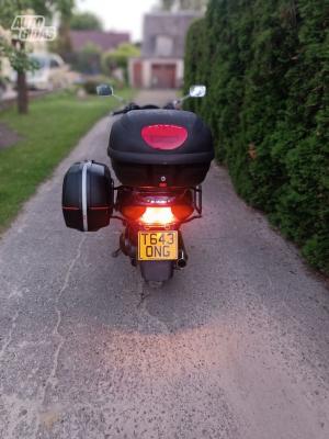 Suzuki Burgman 2000 in Raseiniai, with an engine capacity of 0.40 L and mileage of 0 thousand km for 830 €, photo 5 on AUTOMOTO.COM.LV
